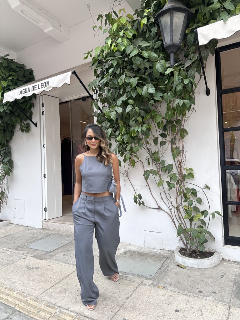 SET PANTS + TOP GRIS RATON - DAA OFICIAL